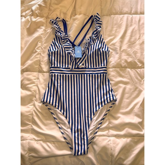 Cupshe | Swim | Cupshe Womens S Multi One Piece Swimsuit Halter Top ...